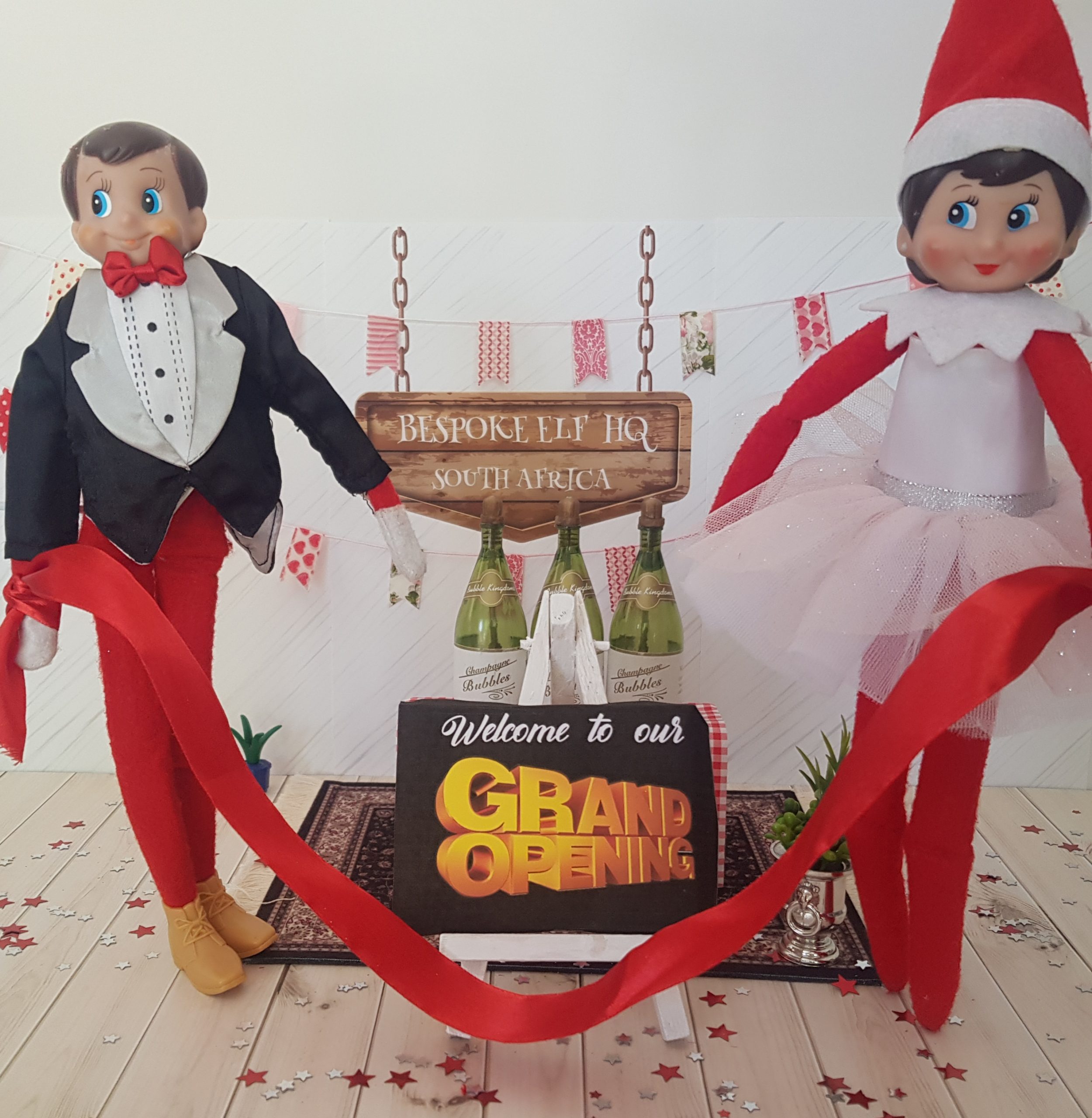 Props – Bespoke Elf HQ